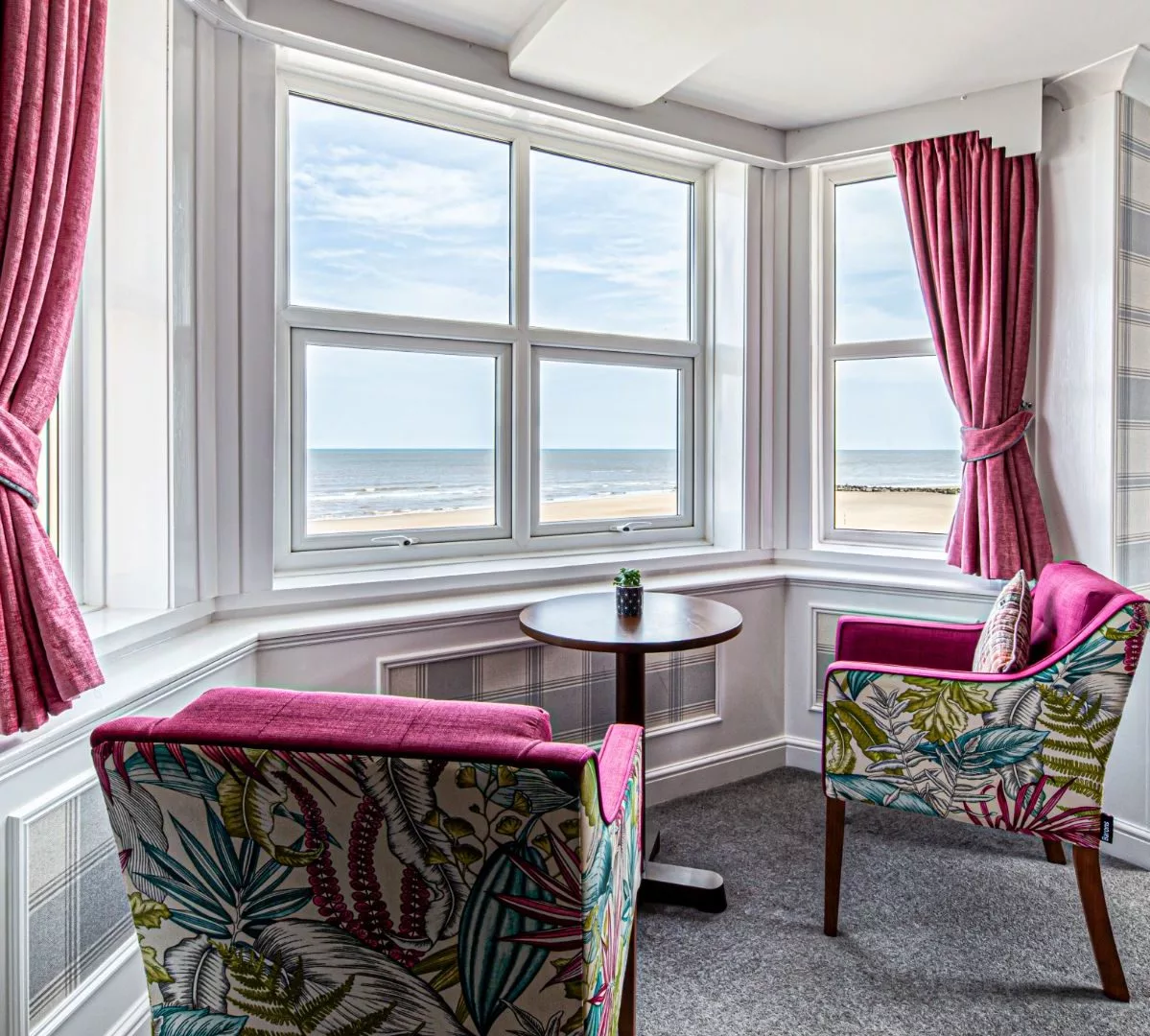 Hotel Rooms In Prestatyn, North Wales | The Beaches Hotel & Spa