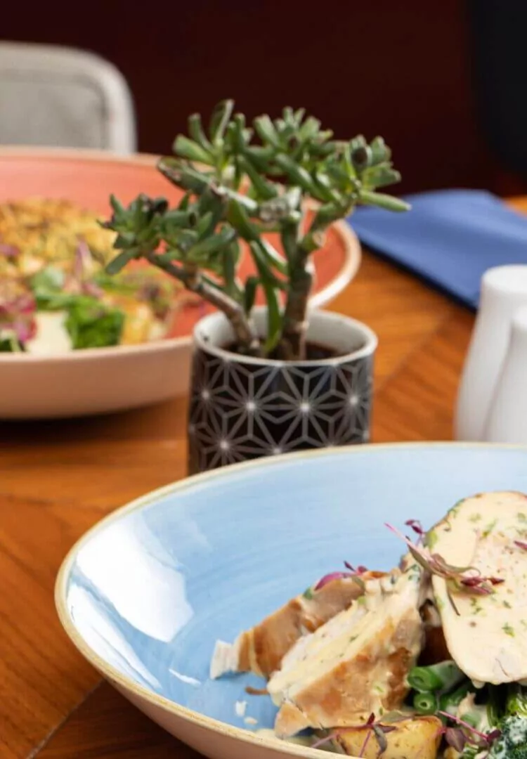 Places to Eat in Prestatyn | Dining | The Beaches Hotel
