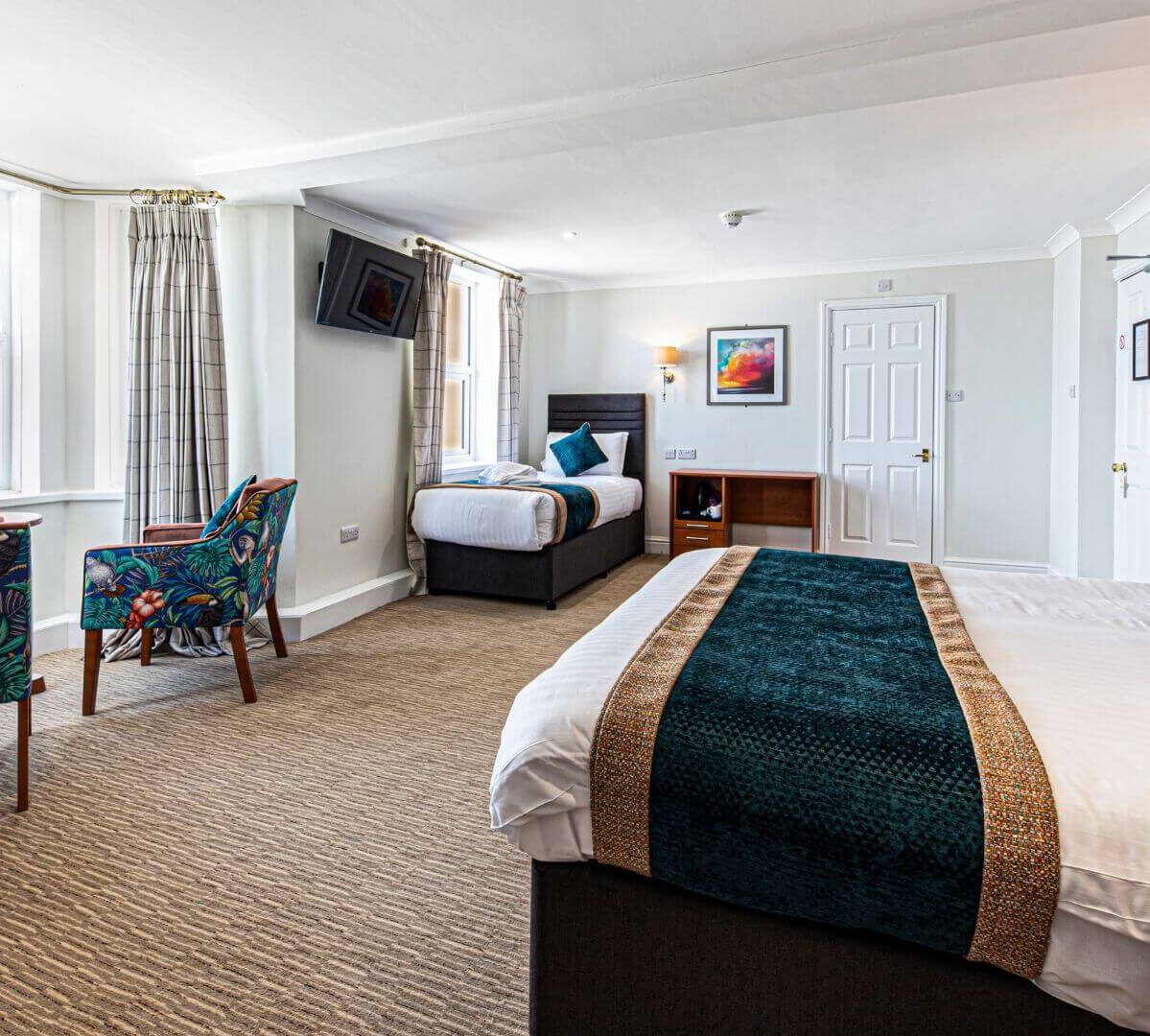 Sea View Triple Room | Hotel With Sea View Prestatyn | The Beaches